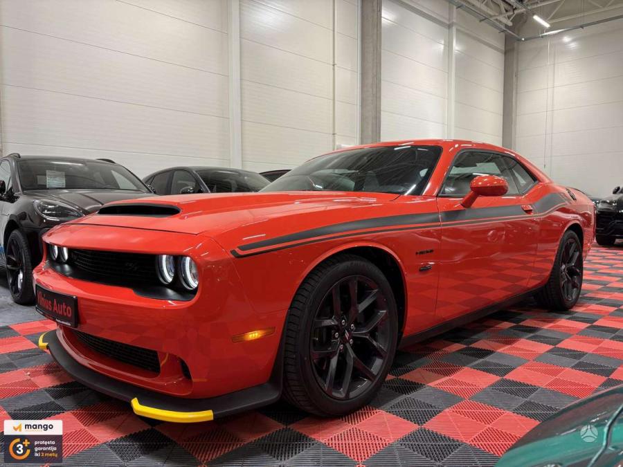 Oranžs Dodge Challenger 2020 Viļņa, ar dzinēja tilpumu 5.65 L un nobraukumu 56 tūkst. km par 28999 €, foto 1 vietnē AUTOMOTO.COM.LV