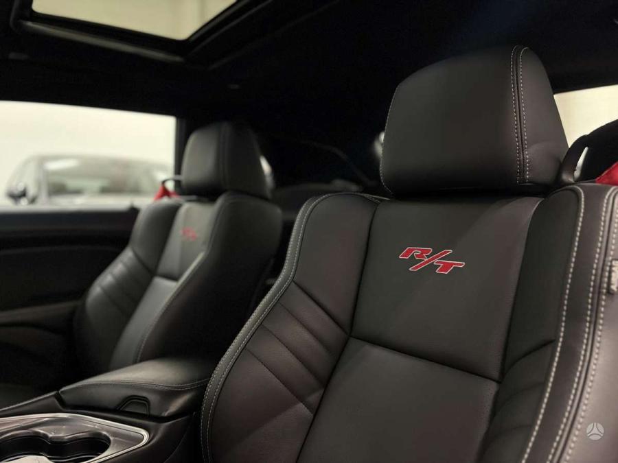 Oranžs Dodge Challenger 2020 Viļņa, ar dzinēja tilpumu 5.65 L un nobraukumu 56 tūkst. km par 28999 €, foto 15 vietnē AUTOMOTO.COM.LV