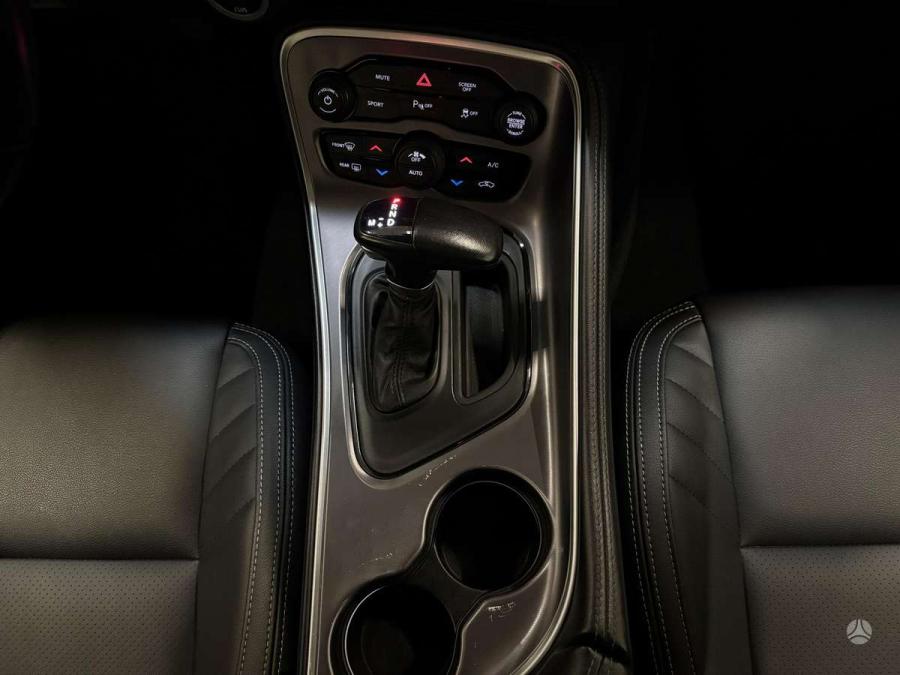 Oranžs Dodge Challenger 2020 Viļņa, ar dzinēja tilpumu 5.65 L un nobraukumu 56 tūkst. km par 28999 €, foto 23 vietnē AUTOMOTO.COM.LV