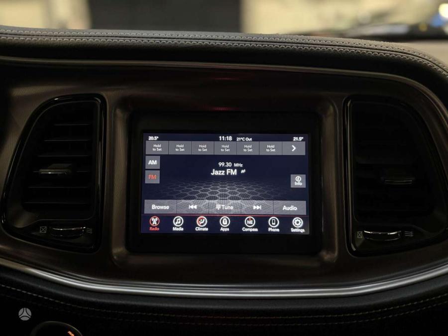 Oranžs Dodge Challenger 2020 Viļņa, ar dzinēja tilpumu 5.65 L un nobraukumu 56 tūkst. km par 28999 €, foto 24 vietnē AUTOMOTO.COM.LV