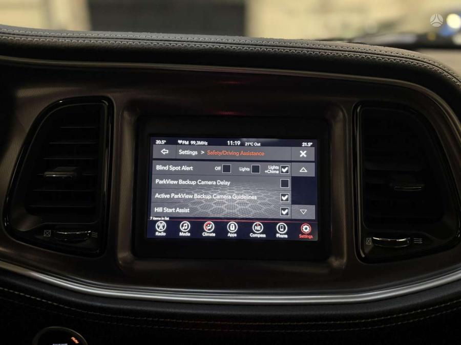 Oranžs Dodge Challenger 2020 Viļņa, ar dzinēja tilpumu 5.65 L un nobraukumu 56 tūkst. km par 28999 €, foto 28 vietnē AUTOMOTO.COM.LV