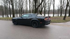 Orange Dodge Challenger 2023 in Klaipeda, with an engine capacity of 6.40 L and mileage of 21 thousand km for 34999 €, photo 5 on AUTOMOTO.COM.LV