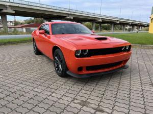 Oranžs Dodge Challenger 2023 Klaipėda, ar dzinēja tilpumu 3.60 L un nobraukumu 62 tūkst. km par 22222 €, foto 3 vietnē AUTOMOTO.COM.LV