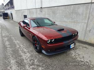 Red Dodge Challenger 2018 in Tallinn, with an engine capacity of 6.40 L and mileage of 76 thousand km for 38000 €, photo  on AUTOMOTO.COM.LV