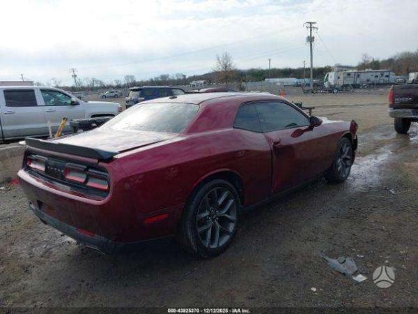 Sarkans Dodge Challenger 2019 Klaipėda, ar dzinēja tilpumu 3.60 L un nobraukumu 109 tūkst. km par 4000 €, foto 4 vietnē AUTOMOTO.COM.LV