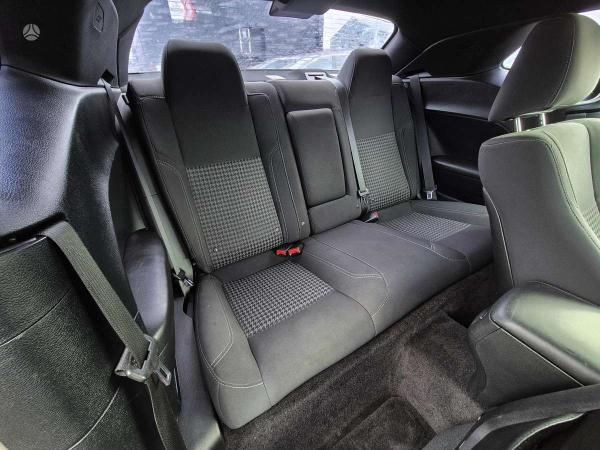 Sarkans Dodge Challenger 2019 Viļņa, ar dzinēja tilpumu 3.60 L un nobraukumu 240 tūkst. km par 13999 €, foto 10 vietnē AUTOMOTO.COM.LV