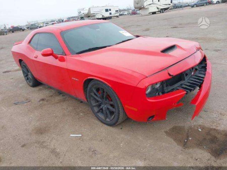 Sarkans Dodge Challenger 2020 Klaipėda, ar dzinēja tilpumu 5.70 L un nobraukumu 188 tūkst. km par 7600 €, foto 1 vietnē AUTOMOTO.COM.LV