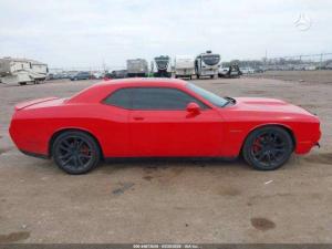 Sarkans Dodge Challenger 2020 Klaipėda, ar dzinēja tilpumu 5.70 L un nobraukumu 188 tūkst. km par 7600 €, foto 14 vietnē AUTOMOTO.COM.LV