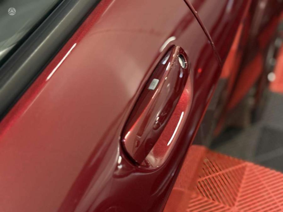 Sarkans Dodge Challenger 2021 Viļņa, ar dzinēja tilpumu 3.60 L un nobraukumu 98 tūkst. km par 21990 €, foto 11 vietnē AUTOMOTO.COM.LV
