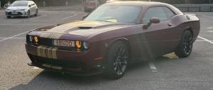 Red Dodge Challenger 2023 in Klaipeda, with an engine capacity of 5.70 L and mileage of 27 thousand km for 28500 €, photo 6 on AUTOMOTO.COM.LV