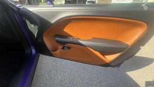 Violet Dodge Challenger 2023 in Panevezys, with an engine capacity of 6.20 L and mileage of 23 thousand km for 56900 €, photo 15 on AUTOMOTO.COM.LV