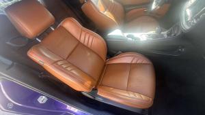 Violet Dodge Challenger 2023 in Panevezys, with an engine capacity of 6.20 L and mileage of 23 thousand km for 56900 €, photo 17 on AUTOMOTO.COM.LV