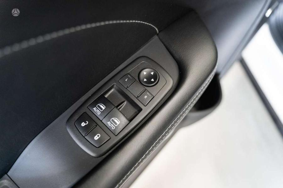 Balts Dodge Challenger 2019 Viļņa, ar dzinēja tilpumu 6.42 L un nobraukumu 54 tūkst. km par 45900 €, foto 20 vietnē AUTOMOTO.COM.LV
