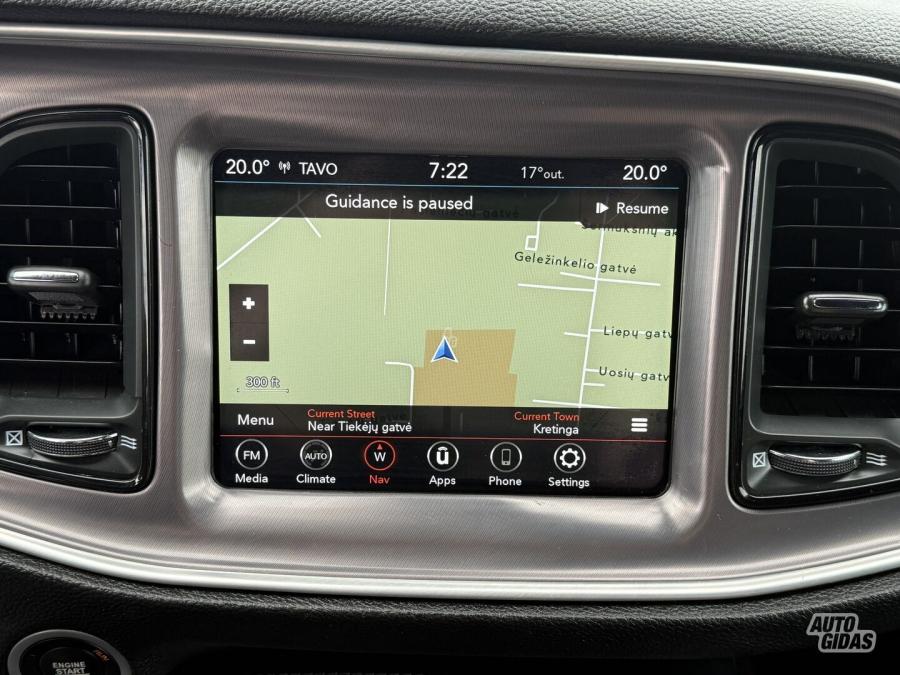 Balts Dodge Challenger 2021 Kretinga, ar dzinēja tilpumu 5.70 L un nobraukumu 88 tūkst. km par 22900 €, foto 18 vietnē AUTOMOTO.COM.LV