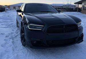 Melns Dodge Charger 2013 Kauņa, ar dzinēja tilpumu 5.65 L un nobraukumu 227 tūkst. km par 12900 €, foto  vietnē AUTOMOTO.COM.LV