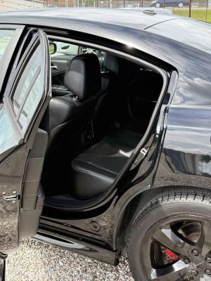 Melns Dodge Charger 2013 Kauņa, ar dzinēja tilpumu 5.65 L un nobraukumu 227 tūkst. km par 12999 €, foto 6 vietnē AUTOMOTO.COM.LV