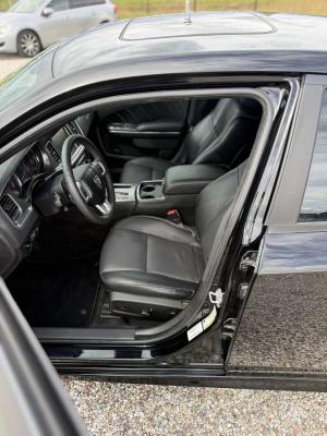 Melns Dodge Charger 2013 Kauņa, ar dzinēja tilpumu 5.65 L un nobraukumu 227 tūkst. km par 12999 €, foto 11 vietnē AUTOMOTO.COM.LV