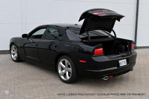 Black Dodge Charger 2015 in Kretinga, with an engine capacity of 5.70 L and mileage of 227 thousand km for 12499 €, photo 13 on AUTOMOTO.COM.LV