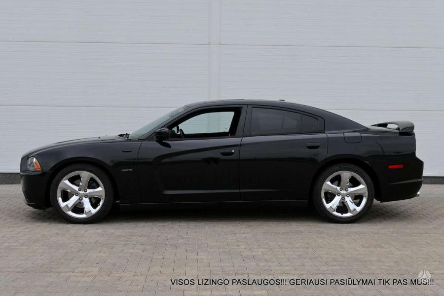 Black Dodge Charger 2015 in Kretinga, with an engine capacity of 5.70 L and mileage of 227 thousand km for 12499 €, photo 14 on AUTOMOTO.COM.LV
