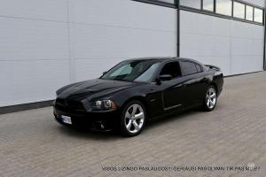 Black Dodge Charger 2015 in Kretinga, with an engine capacity of 5.70 L and mileage of 227 thousand km for 12499 €, photo 15 on AUTOMOTO.COM.LV