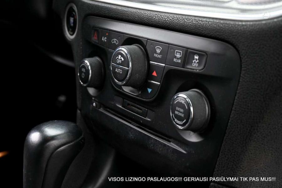 Black Dodge Charger 2015 in Kretinga, with an engine capacity of 5.70 L and mileage of 227 thousand km for 12499 €, photo 27 on AUTOMOTO.COM.LV