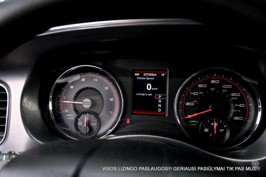 Black Dodge Charger 2015 in Kretinga, with an engine capacity of 5.70 L and mileage of 227 thousand km for 12499 €, photo 37 on AUTOMOTO.COM.LV