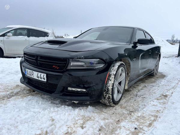 Melns Dodge Charger 2016 Alīta, ar dzinēja tilpumu 5.70 L un nobraukumu 270 tūkst. km par 19000 €, foto 3 vietnē AUTOMOTO.COM.LV