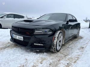 Black Dodge Charger 2016 in Alytus, with an engine capacity of 5.70 L and mileage of 270 thousand km for 19000 €, photo 3 on AUTOMOTO.COM.LV