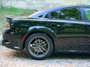 Black Dodge Charger 2016 in Vilnius, with an engine capacity of 5.70 L and mileage of 266 thousand km for 12500 €, photo 7 on AUTOMOTO.COM.LV