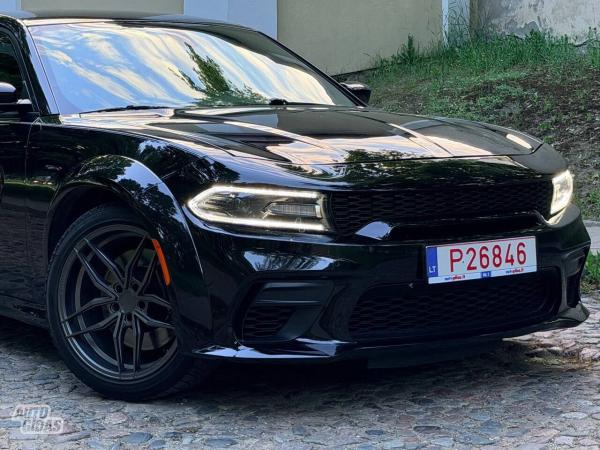 Black Dodge Charger 2016 in Vilnius, with an engine capacity of 5.70 L and mileage of 266 thousand km for 12500 €, photo 7 on AUTOMOTO.COM.LV