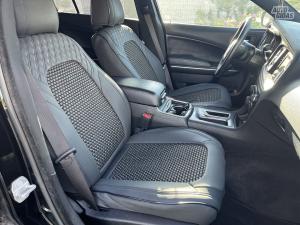 Black Dodge Charger 2016 in Vilnius, with an engine capacity of 5.70 L and mileage of 266 thousand km for 12500 €, photo 15 on AUTOMOTO.COM.LV