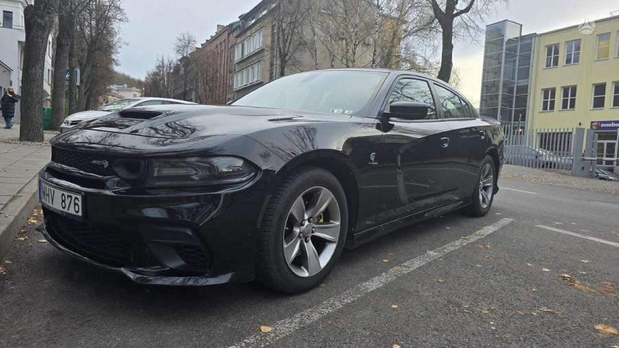 Melns Dodge Charger 2018 Kauņa, ar dzinēja tilpumu 3.60 L un nobraukumu 150 tūkst. km par 20000 €, foto 11 vietnē AUTOMOTO.COM.LV