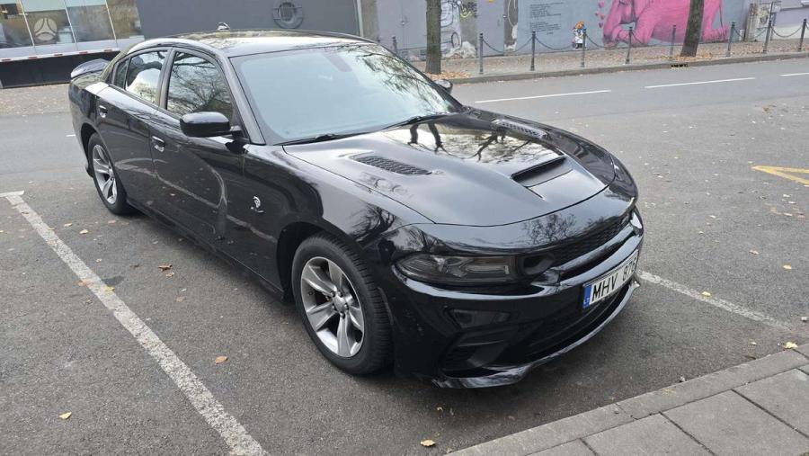 Melns Dodge Charger 2018 Kauņa, ar dzinēja tilpumu 3.60 L un nobraukumu 150 tūkst. km par 20000 €, foto 13 vietnē AUTOMOTO.COM.LV
