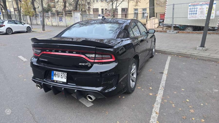 Melns Dodge Charger 2018 Kauņa, ar dzinēja tilpumu 3.60 L un nobraukumu 150 tūkst. km par 20000 €, foto 14 vietnē AUTOMOTO.COM.LV