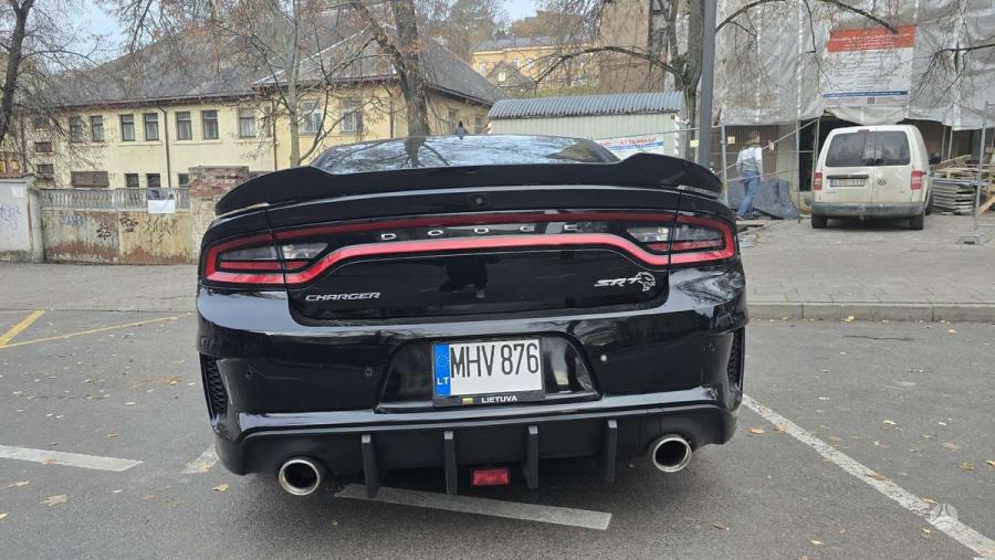 Melns Dodge Charger 2018 Kauņa, ar dzinēja tilpumu 3.60 L un nobraukumu 150 tūkst. km par 20000 €, foto 17 vietnē AUTOMOTO.COM.LV