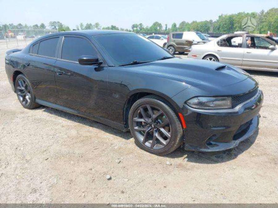 Melns Dodge Charger 2019 Klaipėda, ar dzinēja tilpumu 5.65 L un nobraukumu 83 tūkst. km par 7700 €, foto 1 vietnē AUTOMOTO.COM.LV