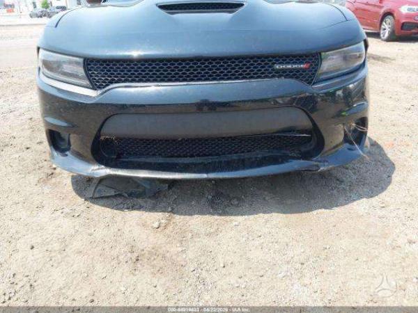 Melns Dodge Charger 2019 Klaipėda, ar dzinēja tilpumu 5.65 L un nobraukumu 83 tūkst. km par 7700 €, foto 6 vietnē AUTOMOTO.COM.LV