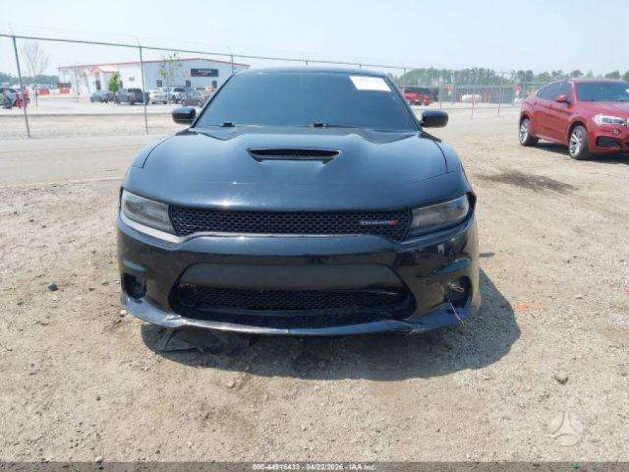 Melns Dodge Charger 2019 Klaipėda, ar dzinēja tilpumu 5.65 L un nobraukumu 83 tūkst. km par 7700 €, foto 13 vietnē AUTOMOTO.COM.LV