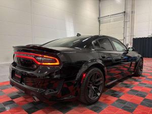 Melns Dodge Charger 2021 Viļņa, ar dzinēja tilpumu 6.42 L un nobraukumu 74 tūkst. km par 35999 €, foto 5 vietnē AUTOMOTO.COM.LV
