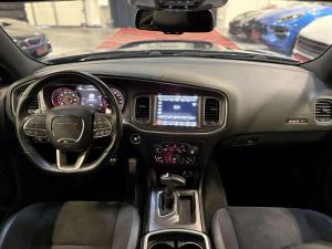 Melns Dodge Charger 2021 Viļņa, ar dzinēja tilpumu 6.42 L un nobraukumu 74 tūkst. km par 35999 €, foto 20 vietnē AUTOMOTO.COM.LV