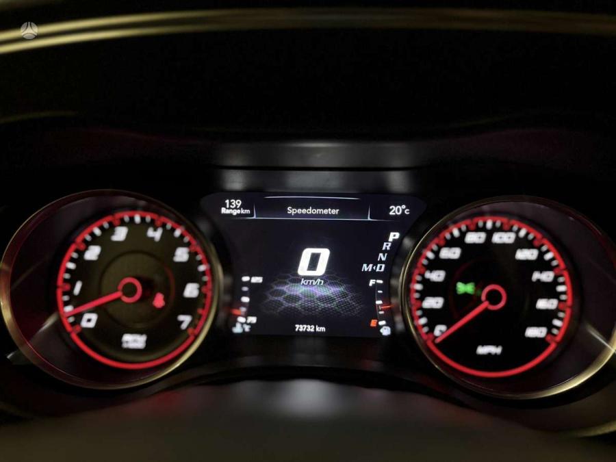 Melns Dodge Charger 2021 Viļņa, ar dzinēja tilpumu 6.42 L un nobraukumu 74 tūkst. km par 35999 €, foto 23 vietnē AUTOMOTO.COM.LV
