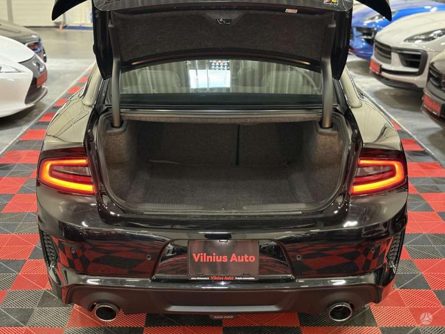 Melns Dodge Charger 2021 Viļņa, ar dzinēja tilpumu 6.42 L un nobraukumu 74 tūkst. km par 35999 €, foto 37 vietnē AUTOMOTO.COM.LV