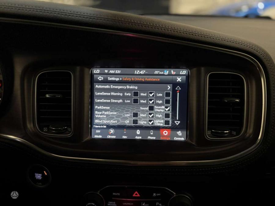 Black Dodge Charger 2021 in Vilnius, with an engine capacity of 6.42 L and mileage of 74 thousand km for 34999 €, photo 30 on AUTOMOTO.COM.LV