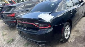 Black Dodge Charger 2023 in Siauliai, with an engine capacity of 3.60 L and mileage of 30 thousand km for 11500 €, photo 13 on AUTOMOTO.COM.LV