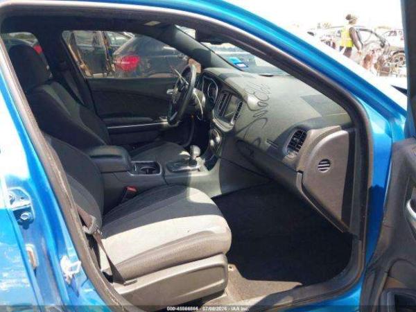 Blue Dodge Charger 2015 in Klaipeda, with an engine capacity of 3.60 L and mileage of 176 thousand km for 6000 €, photo 11 on AUTOMOTO.COM.LV