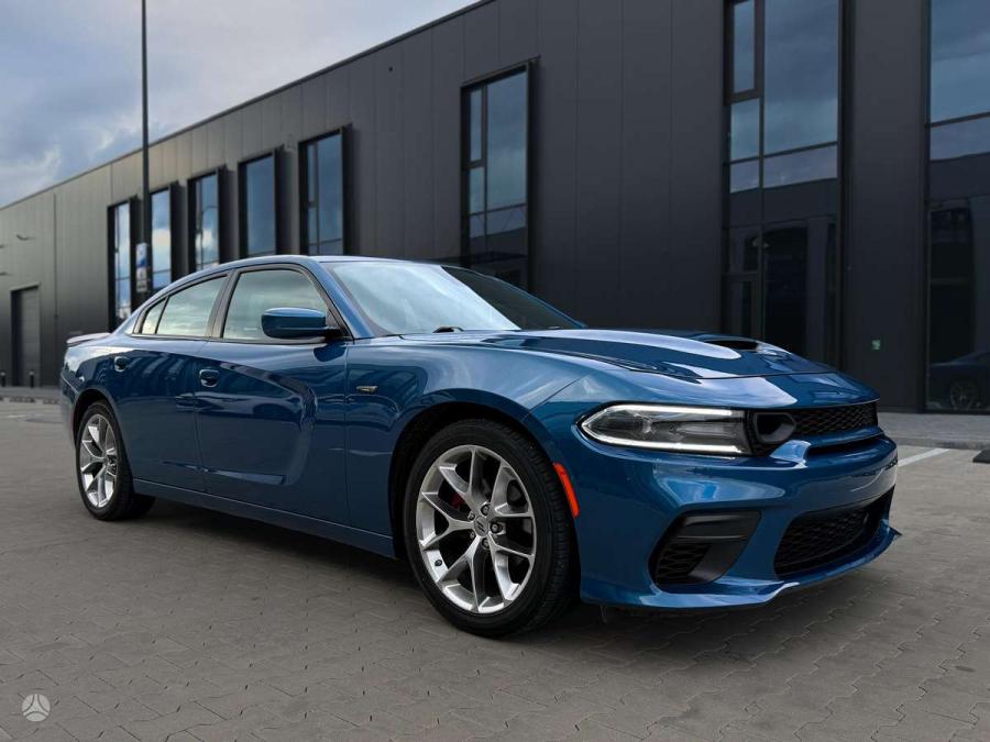 Blue Dodge Charger 2022 in Vilnius, with an engine capacity of 3.60 L and mileage of 58 thousand km for 24200 €, photo 1 on AUTOMOTO.COM.LV