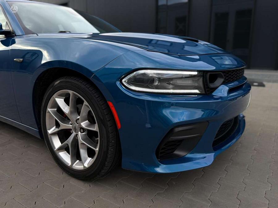 Blue Dodge Charger 2022 in Vilnius, with an engine capacity of 3.60 L and mileage of 58 thousand km for 24200 €, photo 15 on AUTOMOTO.COM.LV
