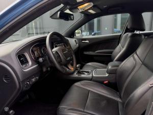 Blue Dodge Charger 2022 in Vilnius, with an engine capacity of 3.60 L and mileage of 58 thousand km for 24200 €, photo 16 on AUTOMOTO.COM.LV