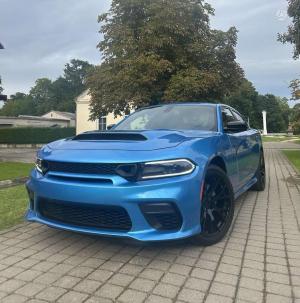 Blue Dodge Charger 2023 in Rietavas, with an engine capacity of 5.65 L and mileage of 24 thousand km for 24900 €, photo  on AUTOMOTO.COM.LV