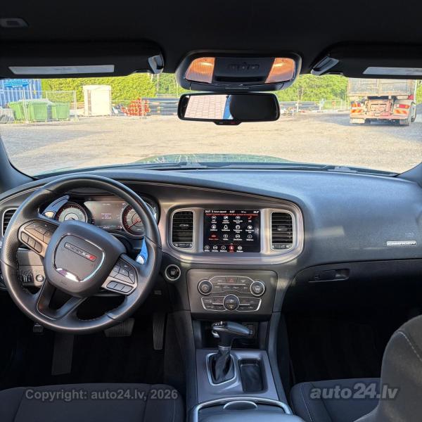 Zils Dodge Charger 2023 Tallina, ar dzinēja tilpumu 5.70 L un nobraukumu 41 tūkst. km par 35000 €, foto 5 vietnē AUTOMOTO.COM.LV